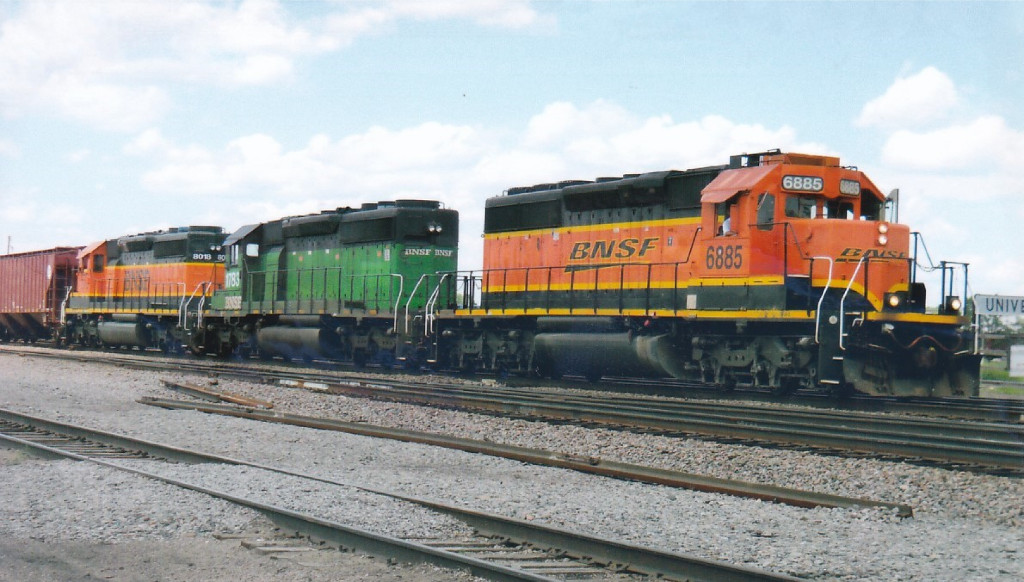 BNSF 6885 East